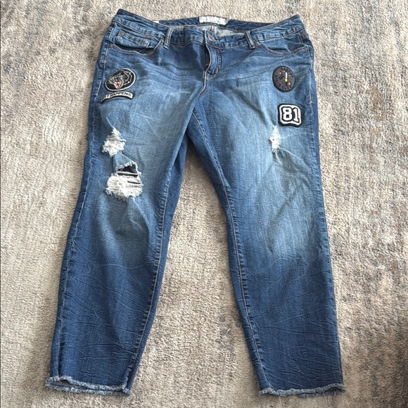 torrid | Jeans | Torrid Boyfriend Distressed Patches Crop Jeans 8 ...